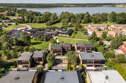 Parhus, radhus och kedjehus till salu på Bällstavägen – Booli